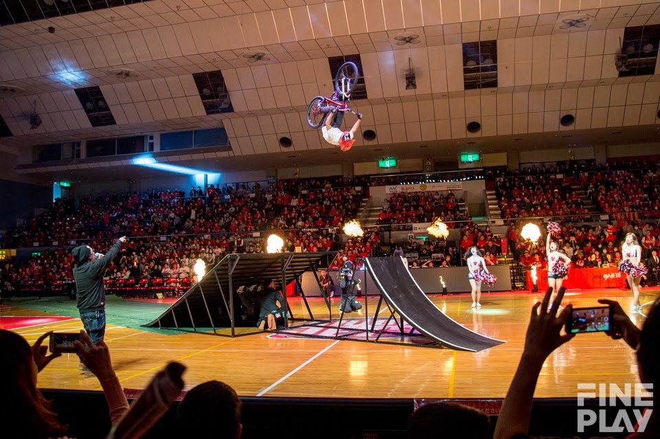 新たな天地へ！『BMX AIR TRICK SHOW』 | FINEPLAY